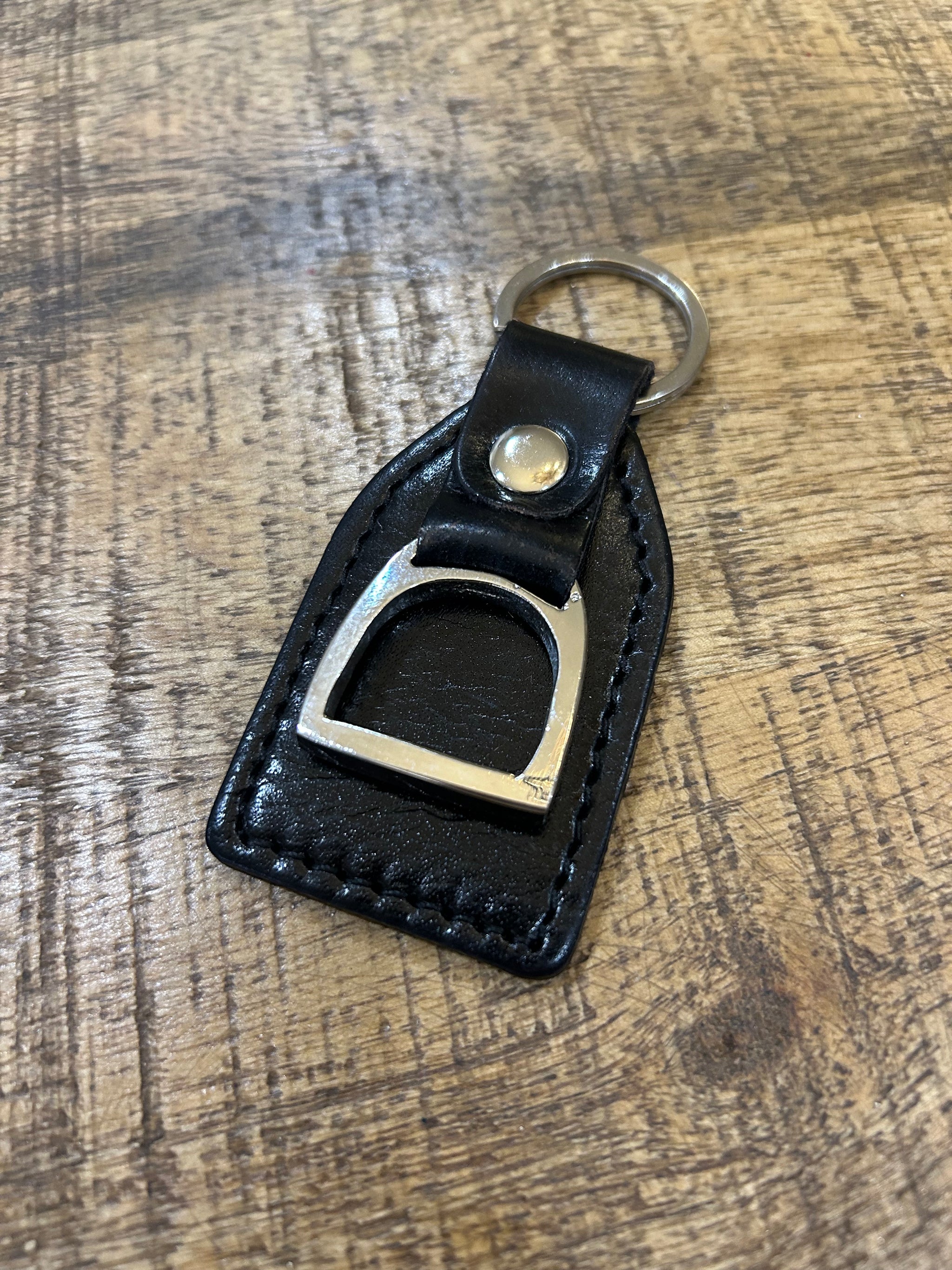 Leather Stirrups Key Ring Black